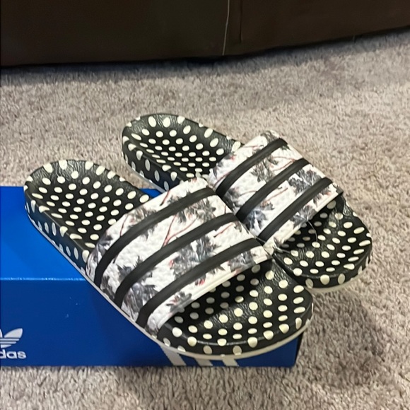 adidas | Shoes | Adidas Adilette Slides Sandals Shoes New Cm8224 Beach ...